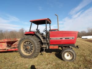 SOLD - International 3088 Tractors with 4,760 Hrs | Tractor Zoom