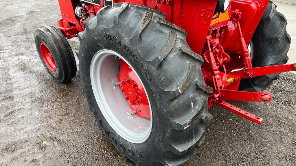 International Harvester 385 Tractors 40 to 99 HP for Sale | Tractor Zoom