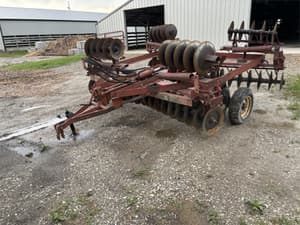 SOLD - International Harvester 470 Tillage with --- In | Tractor Zoom