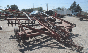 SOLD - International 470 Tillage with 14 ft | Tractor Zoom