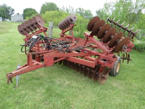 SOLD - International Harvester 470 Tillage with --- In | Tractor Zoom