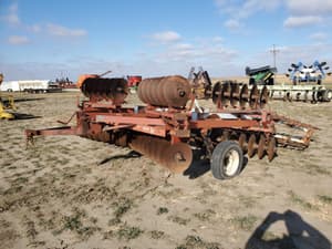 SOLD - International 470 Disk Tillage with 18 ft | Tractor Zoom
