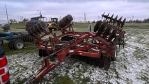 SOLD - INTERNATIONAL 475 DISC HARROW 18' SN: 18425 Tillage with 18 ft ...