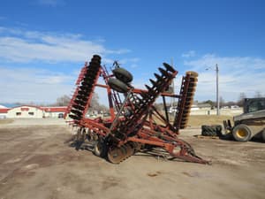 International Harvester 490 Lot No. 831 Tillage For Sale with 32 ft ...