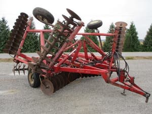 SOLD - International 490 Stock No. 27603 Tillage with 24 ft | Tractor Zoom