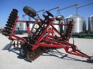 SOLD - International 490 Stock No. 27910 Tillage with 28 ft | Tractor Zoom