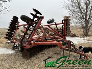 SOLD - International 490 Disc Tillage with 24 ft | Tractor Zoom