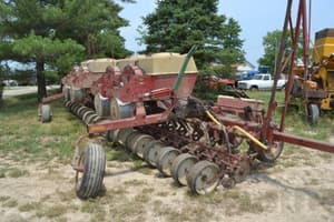 SOLD - International Harvester Cyclo 500 Lot No. 32 Planting with 18 ...