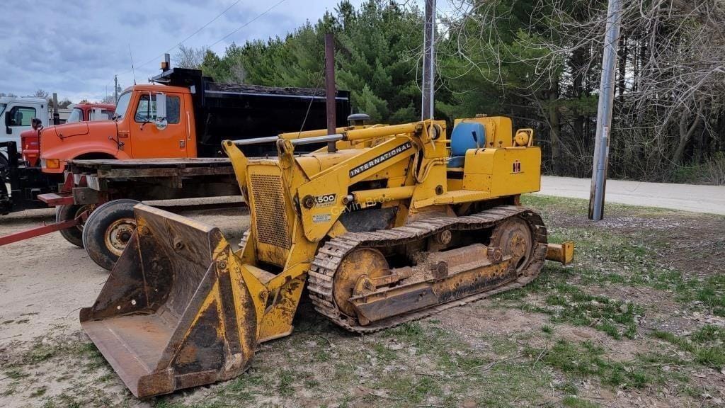 SOLD - International 500C crawler/loader Construction with 511 Hrs ...