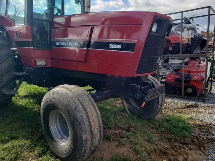 International Harvester 5288 Tractors 175 to 299 HP for Sale | Tractor Zoom