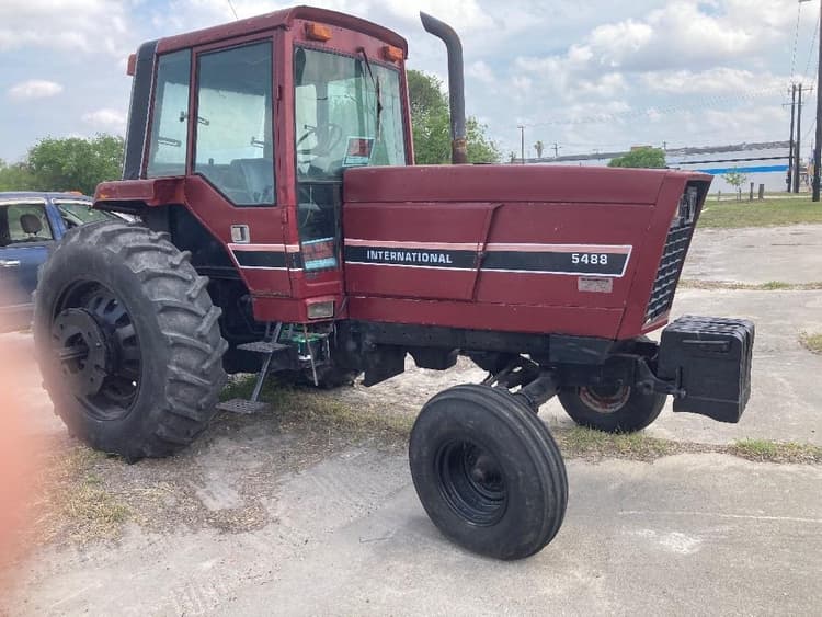 International Harvester 5488 Tractors 175 to 299 HP for Sale | Tractor Zoom
