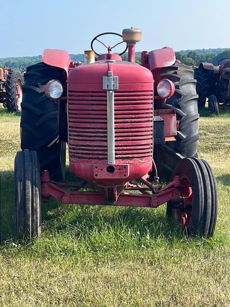 International Harvester 600 Tractors 40 to 99 HP for Sale | Tractor Zoom