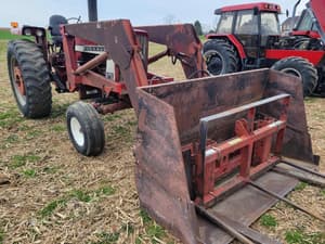 SOLD - Farmall 656 Lot No. 2897 Tractors with 10,360 Hrs | Tractor Zoom