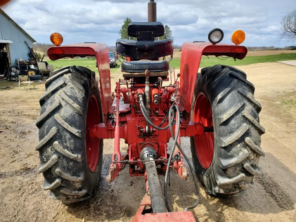 International Harvester 666 Tractors 40 to 99 HP for Sale | Tractor Zoom