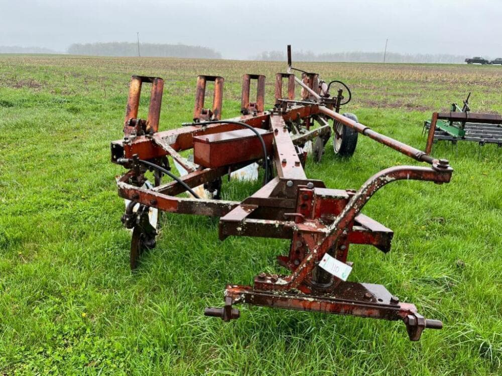 International Harvester 700 Tillage Plows for Sale | Tractor Zoom