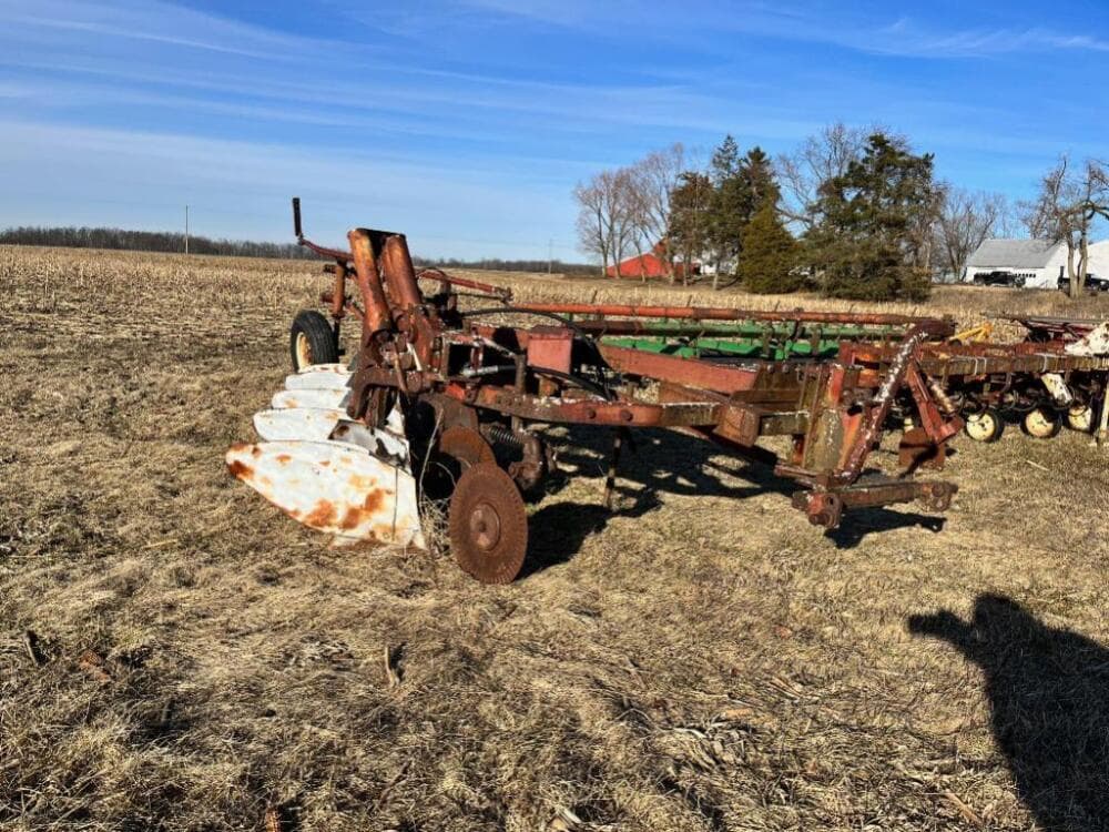 International Harvester 700 Tillage Plows for Sale | Tractor Zoom