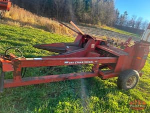 International Harvester 720 Lot No. 90 Harvesting For Sale | Tractor Zoom