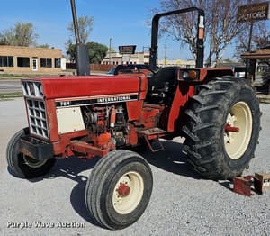 SOLD - International 784 tractor Tractors with 5,698 Hrs | Tractor Zoom