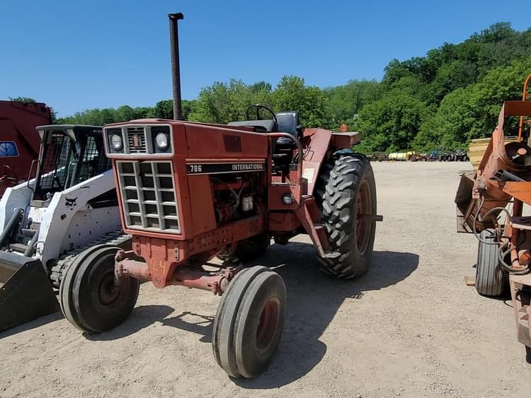 International Harvester 786 Tractors 40 to 99 HP for Sale | Tractor Zoom
