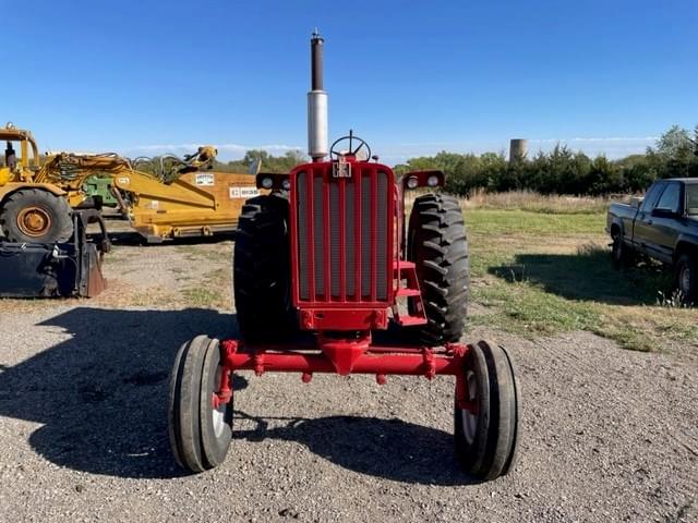 International Harvester 806 Tractors 100 to 174 HP for Sale | Tractor Zoom