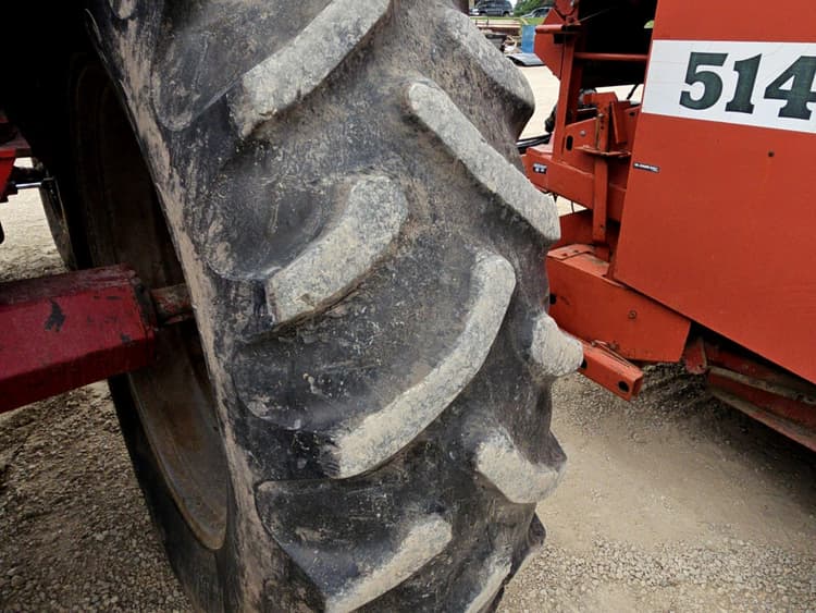 International Harvester 886 Tractors 40 to 99 HP for Sale | Tractor Zoom