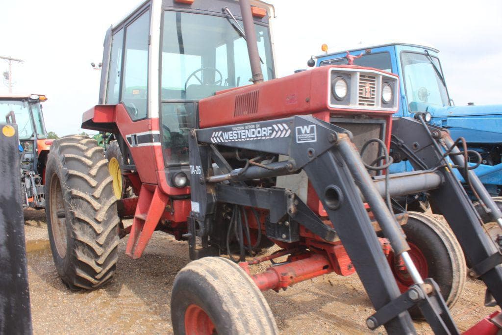 International Harvester 986 Tractors 100 to 174 HP for Sale | Tractor Zoom