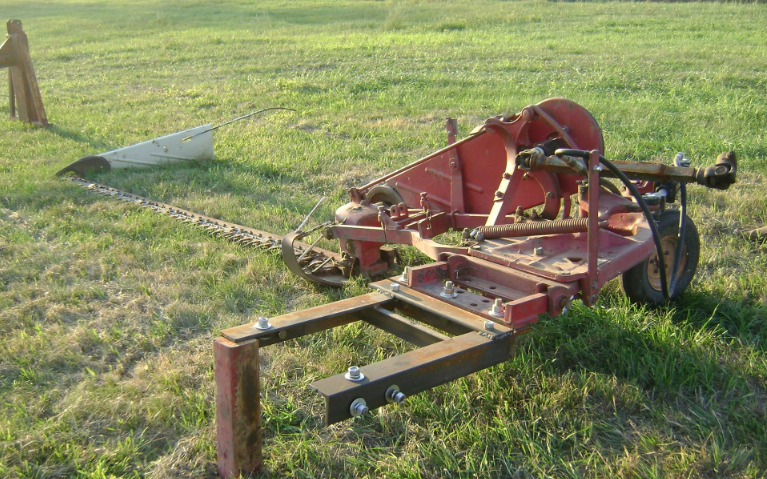 SOLD - International Harvester 1000 Hay and Forage | Tractor Zoom
