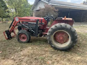 SOLD - International Harvester 484 Tractors with 2,684 Hrs | Tractor Zoom