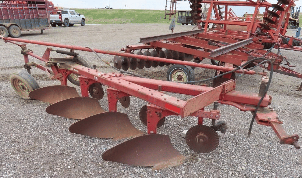 International Harvester 510 Tillage Plows for Sale | Tractor Zoom