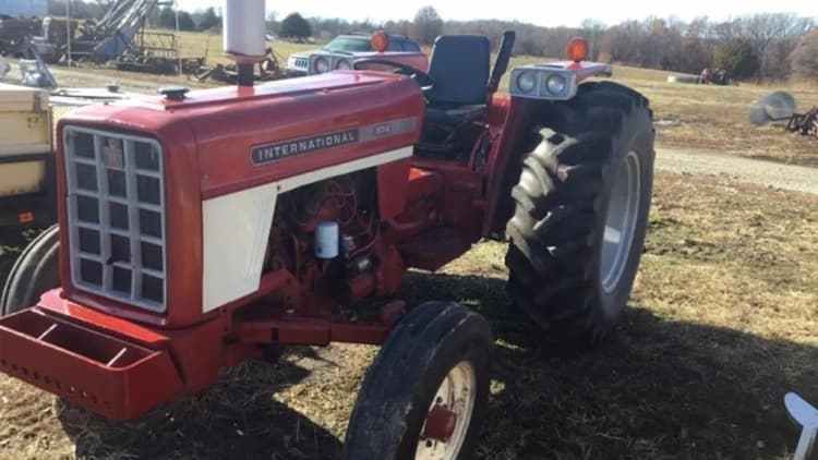 International Harvester 574 Tractors 40 to 99 HP for Sale | Tractor Zoom