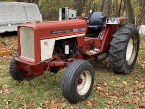 International Harvester 574 Lot No. 8070 Tractors For Sale with 2,292 ...