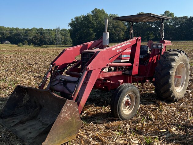 SOLD - International Harvester 674 Tractors with 11,300 Hrs | Tractor Zoom