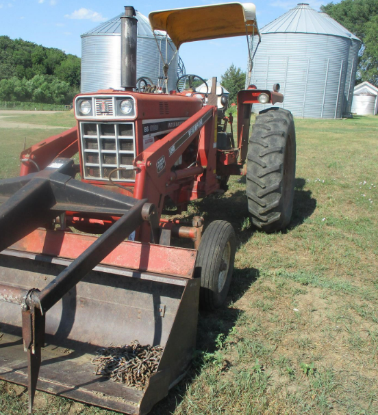 SOLD - International Harvester Hydro 86 Lot No. 335850c9-12a5-11ed-9544-0246304ce823 Tractors ...