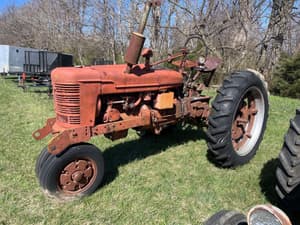 SOLD - International Harvester Farmall H Lot No. 134 Tractors with ...