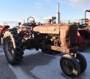 International Harvester M Lot No. 373 Tractors For Sale with 38 HP ...
