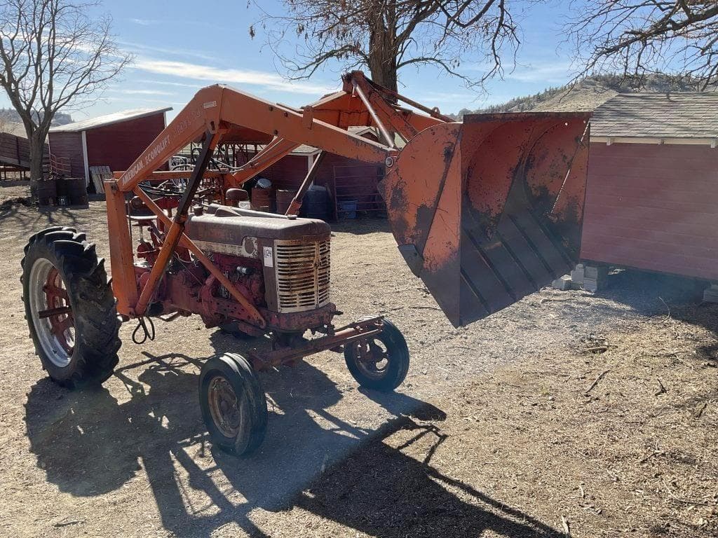 Farmall M Tractors Less than 40 HP for Sale | Tractor Zoom