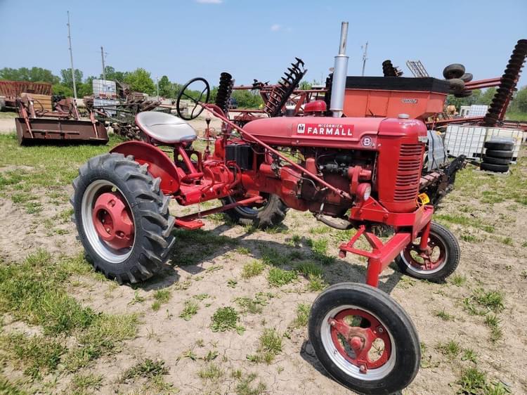 Farmall B Tractors Less than 40 HP for Sale | Tractor Zoom