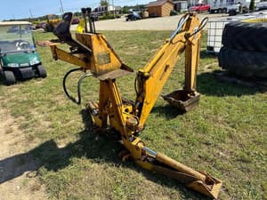 SOLD - International Harvester 3082 Lot No. 187 Construction | Tractor Zoom