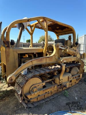 SOLD - International TD9 Lot No. 285 Construction with --- Hrs ...