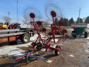 SOLD - Inv #18302 - Gehl 418 Hay Rake Hay and Forage | Tractor Zoom