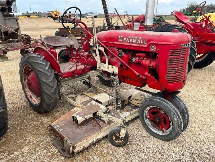 1946 Farmall B Tractors Less than 40 HP for Sale | Tractor Zoom