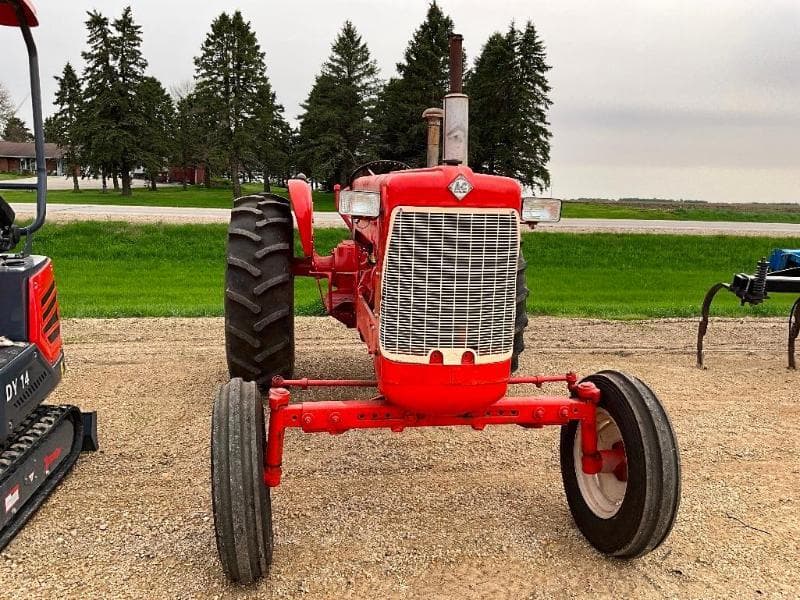 Allis Chalmers D17 Tractors 40 to 99 HP for Sale | Tractor Zoom