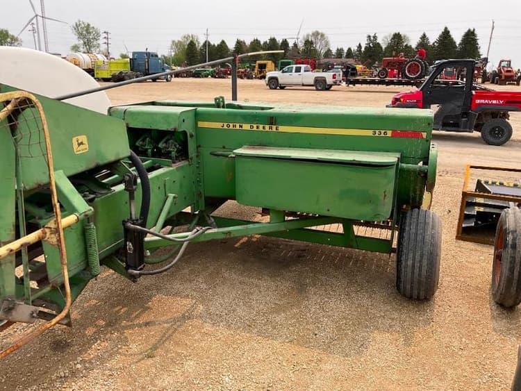 John Deere 336 Hay and Forage Balers - Square for Sale | Tractor Zoom