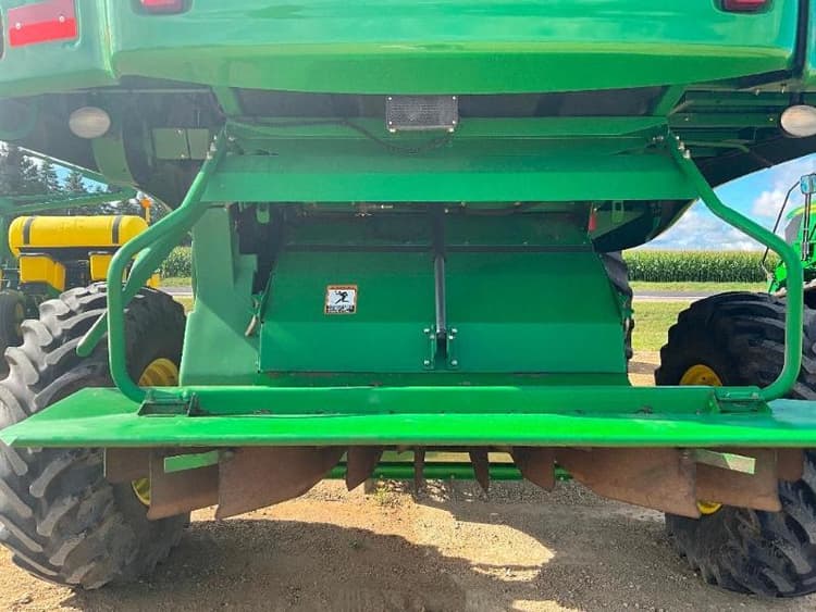 2006 John Deere 9560 Combines Class 5 for Sale | Tractor Zoom