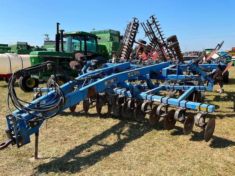 DMI Ecolo-Tiger 730B Tillage Disk Rippers for Sale | Tractor Zoom