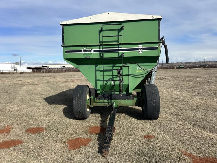 J&M 385-SD Harvesting Gravity Wagons for Sale | Tractor Zoom