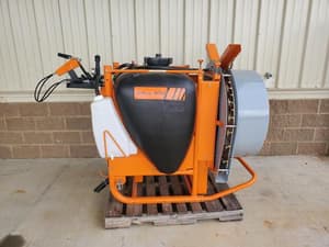 SOLD - Jatco Arbus 400 Chemical Applicators with 105 Gal | Tractor Zoom