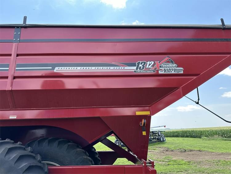 2016 J&M 1312 Harvesting Grain Carts for Sale | Tractor Zoom