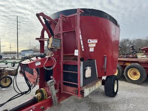 SOLD - Jaylor 4350 Lot No. 17639 Hay and Forage | Tractor Zoom