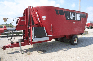 SOLD - Jaylor 5650 Hay and Forage | Tractor Zoom